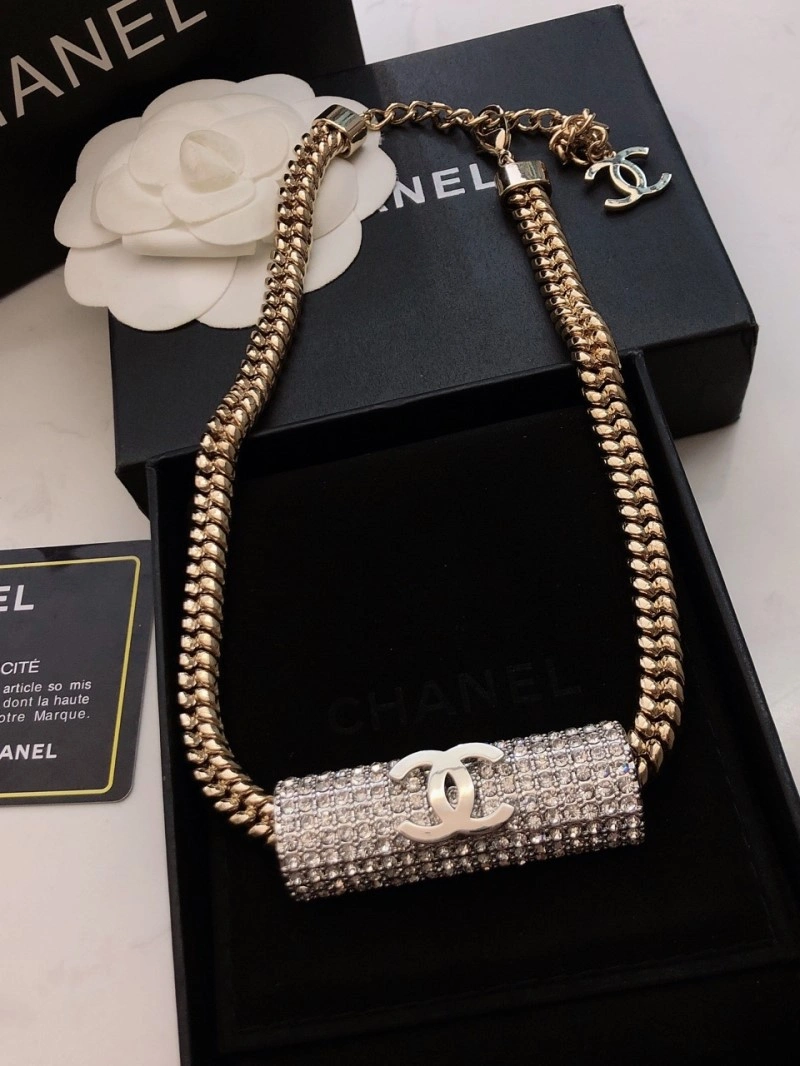 Cut-rate Chanel Necklaces