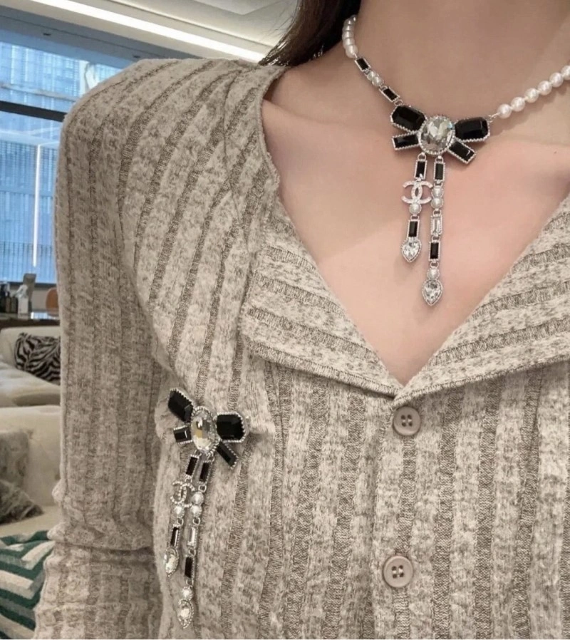 Legit Chanel Necklaces