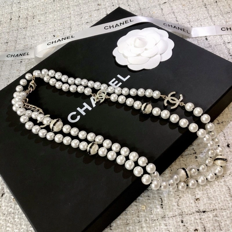 Cut-rate Chanel Necklaces
