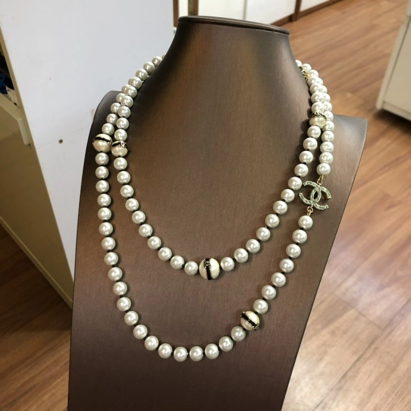 Cut-rate Chanel Necklaces