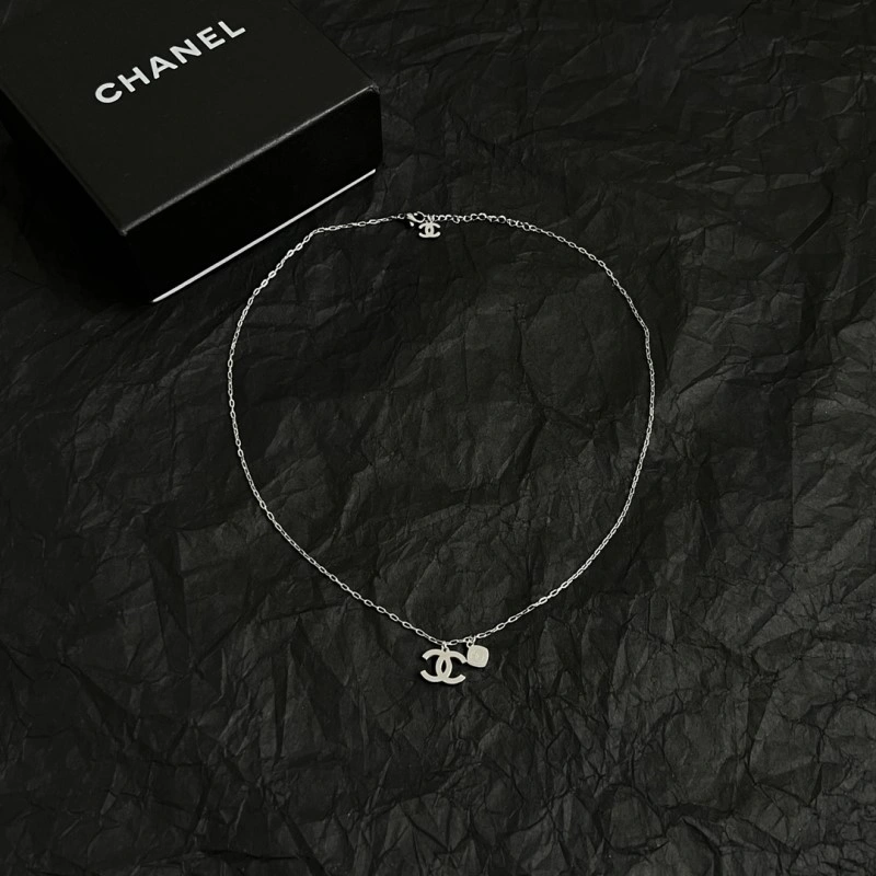 Brand-original Chanel Necklaces