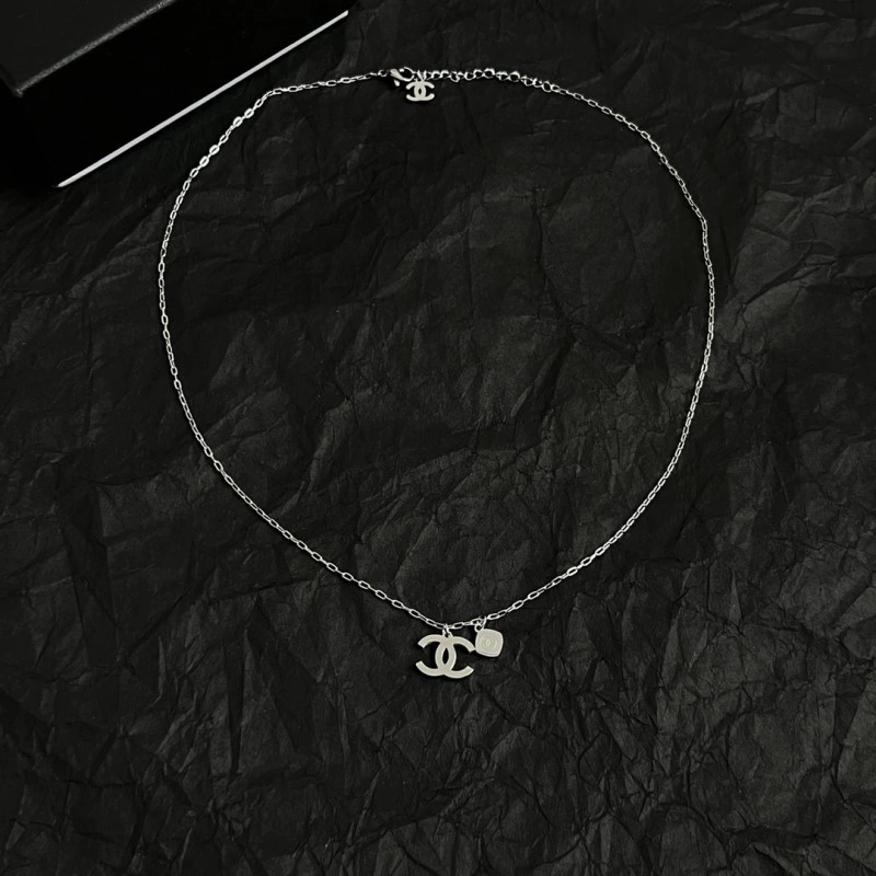 Brand-original Chanel Necklaces