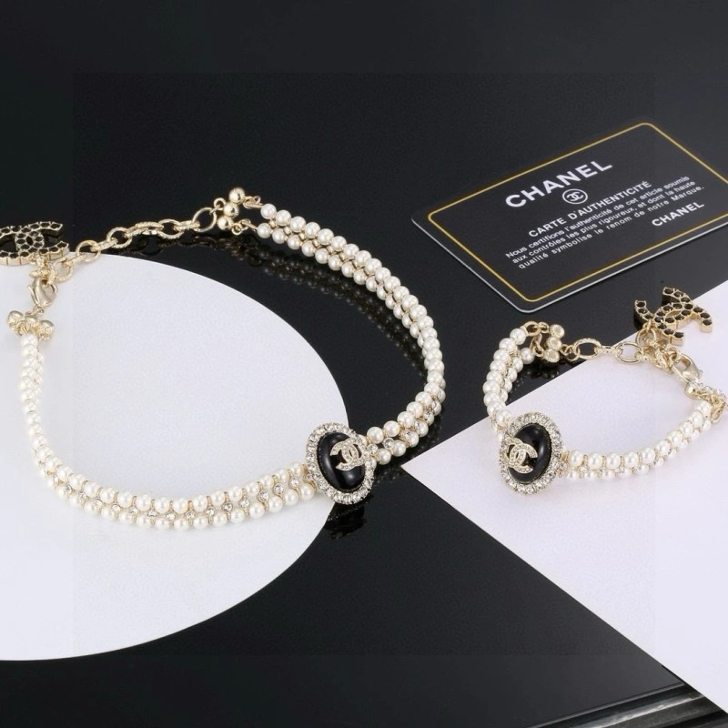 Brand-authenticated Chanel Necklaces