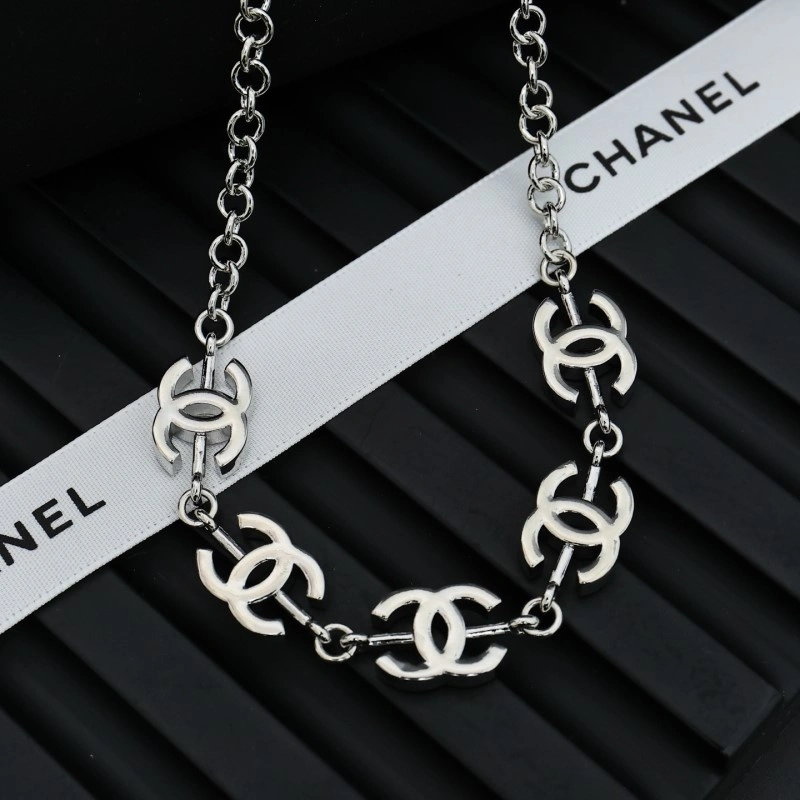 Accurate model Chanel Necklaces
