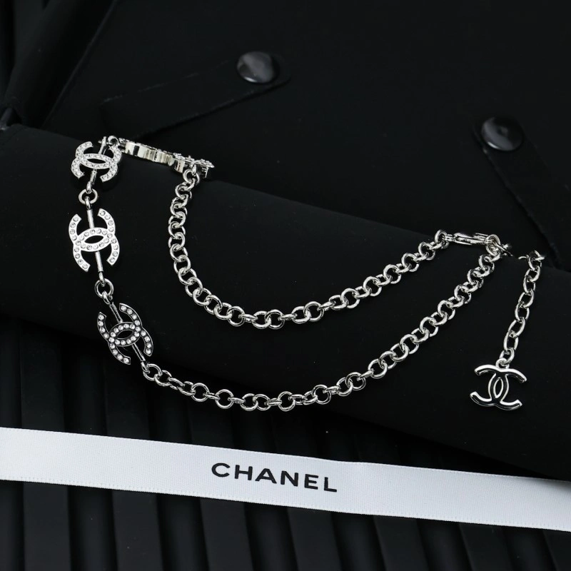 Accurate model Chanel Necklaces