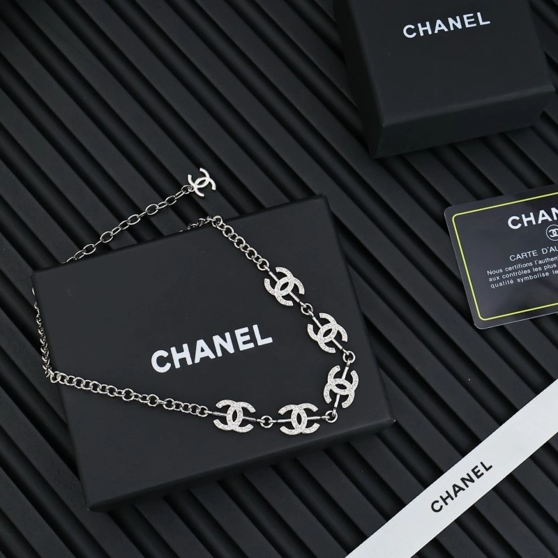 Accurate model Chanel Necklaces