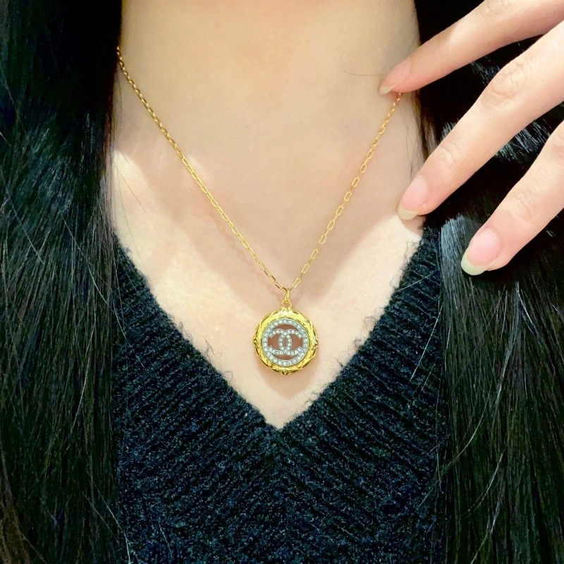 Chanel Necklaces