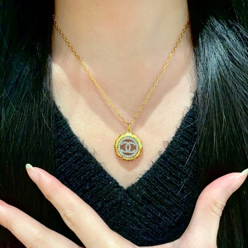 High accuracy Chanel Necklaces
