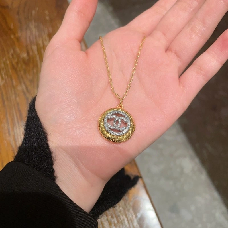 High accuracy Chanel Necklaces