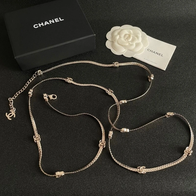 Discounted Chanel Necklaces