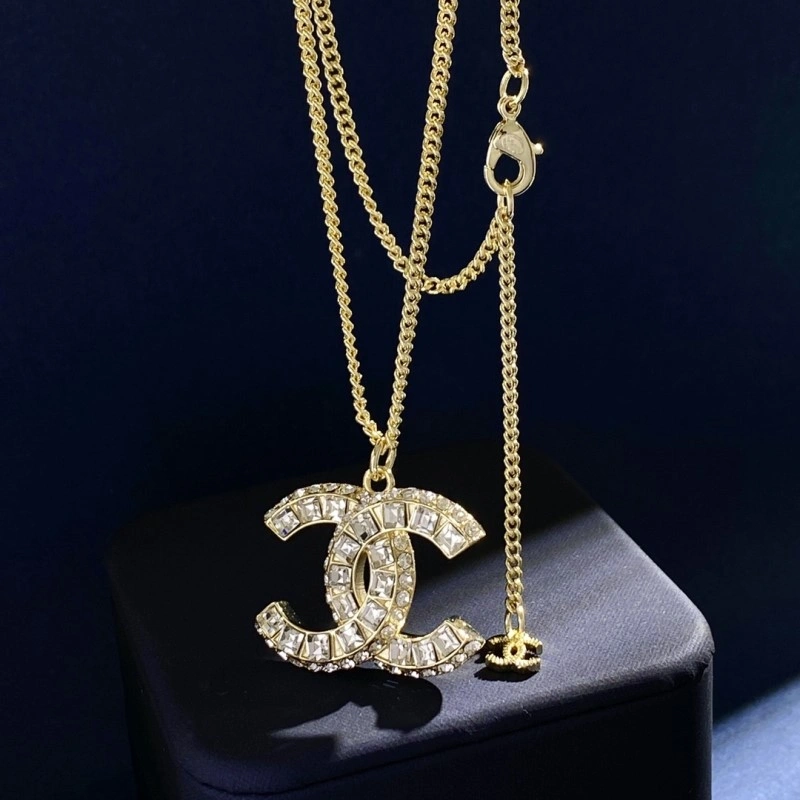 Original Chanel Necklaces
