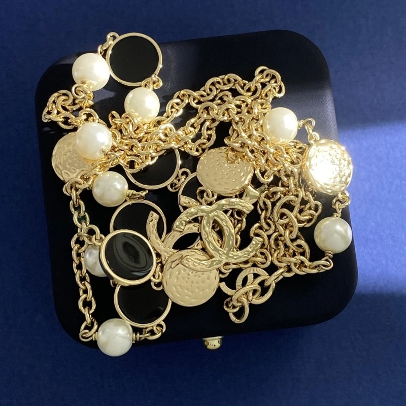 Cut-rate Chanel Necklaces