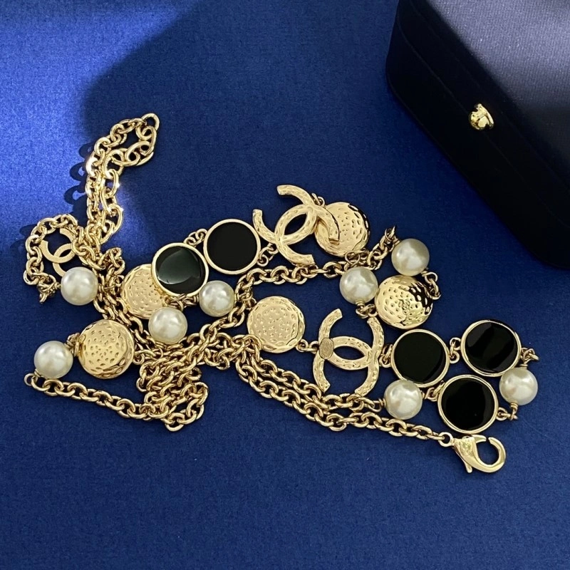 Cut-rate Chanel Necklaces