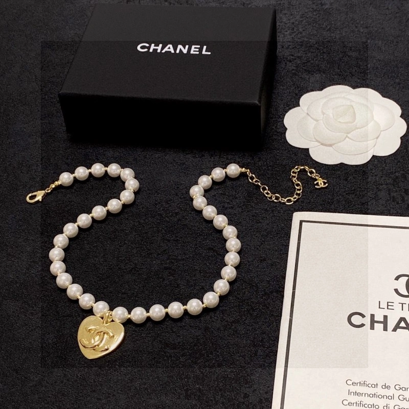 Inexpensive Chanel Necklaces