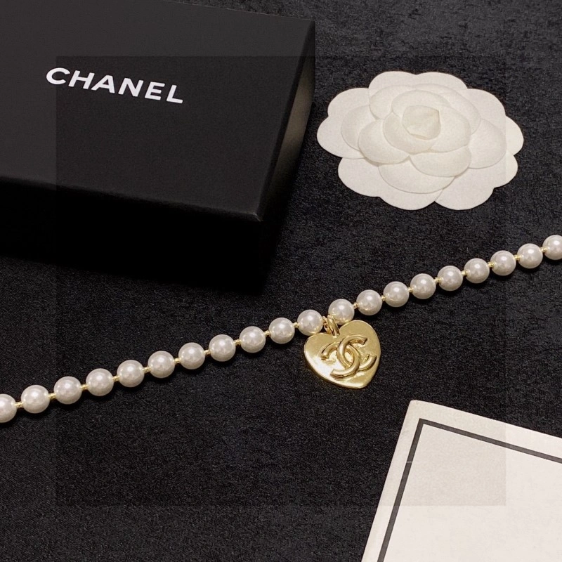 Inexpensive Chanel Necklaces