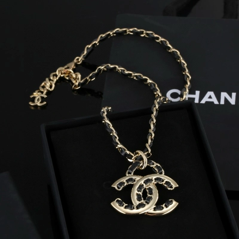 Accurate model Chanel Necklaces