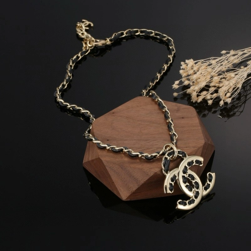 Accurate model Chanel Necklaces