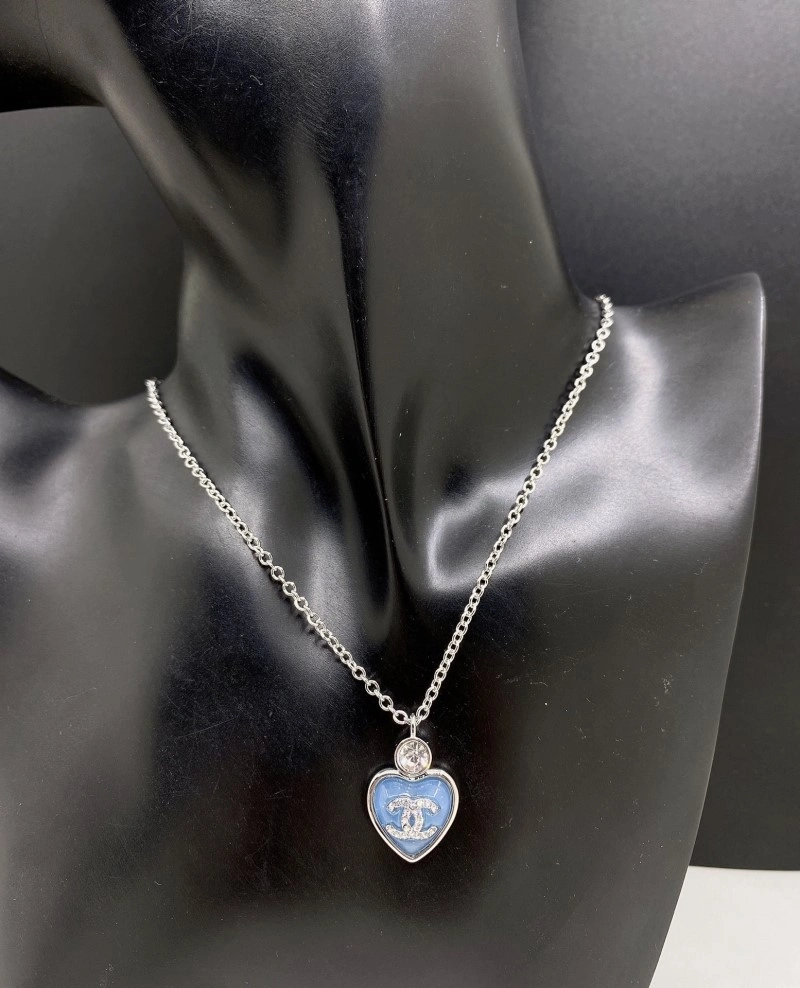 Inexpensive Chanel Necklaces