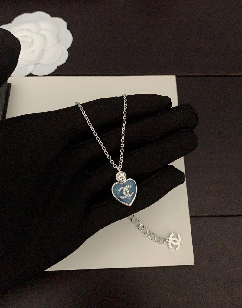 Inexpensive Chanel Necklaces
