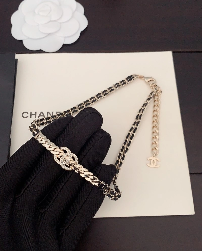 Accurate model Chanel Necklaces