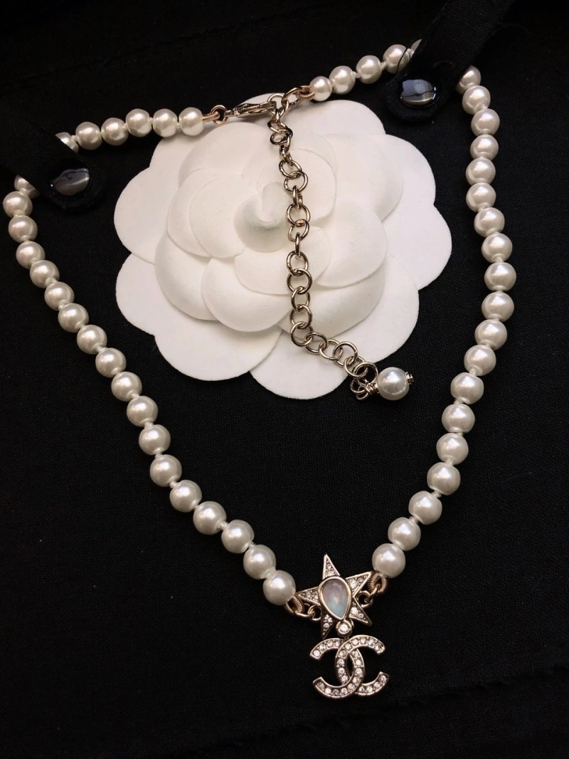 Value-priced Chanel Necklaces