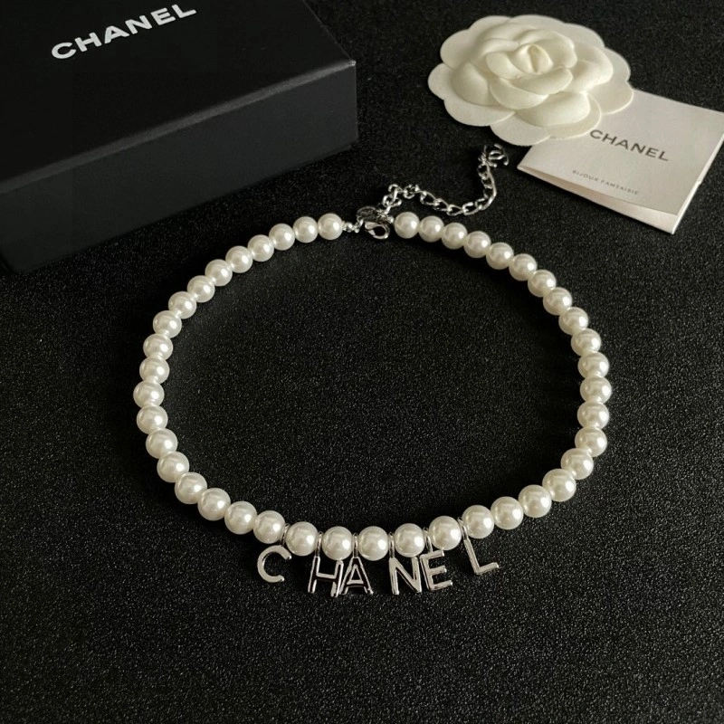 Low-cost Chanel Necklaces