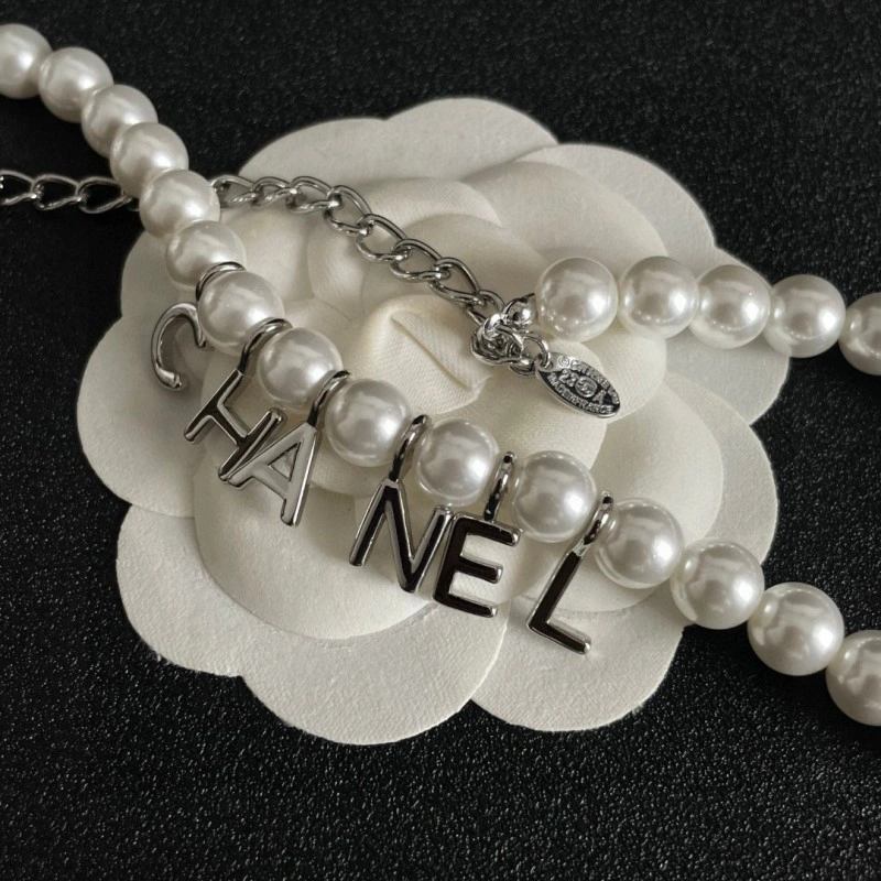 Low-cost Chanel Necklaces
