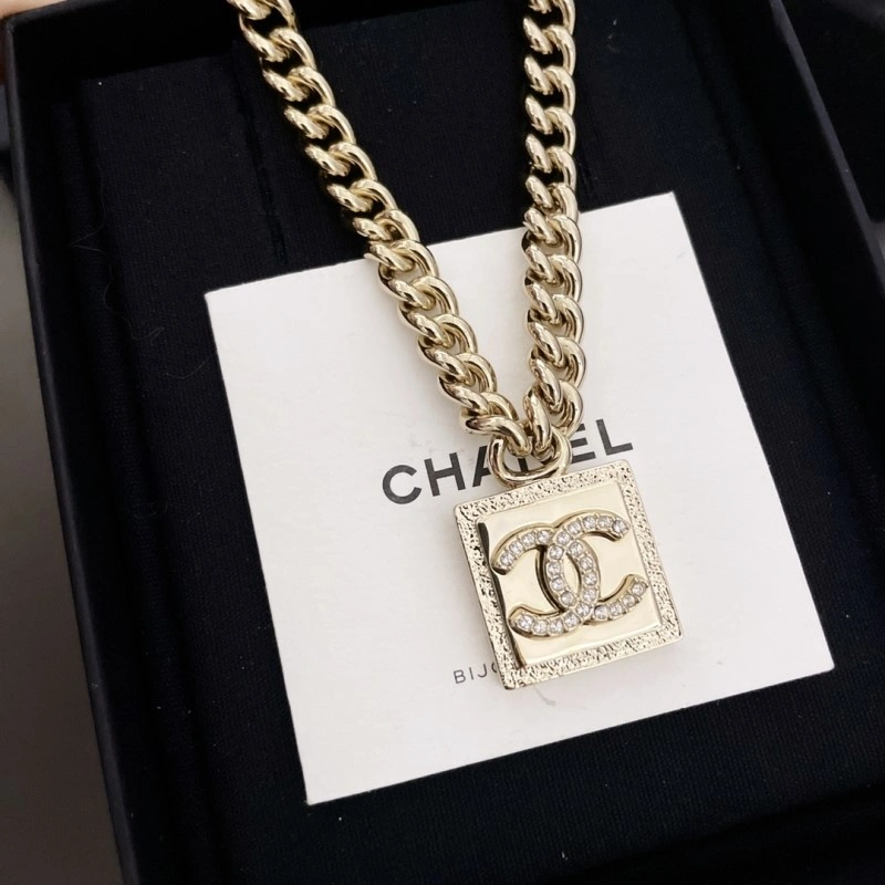 High accuracy Chanel Necklaces