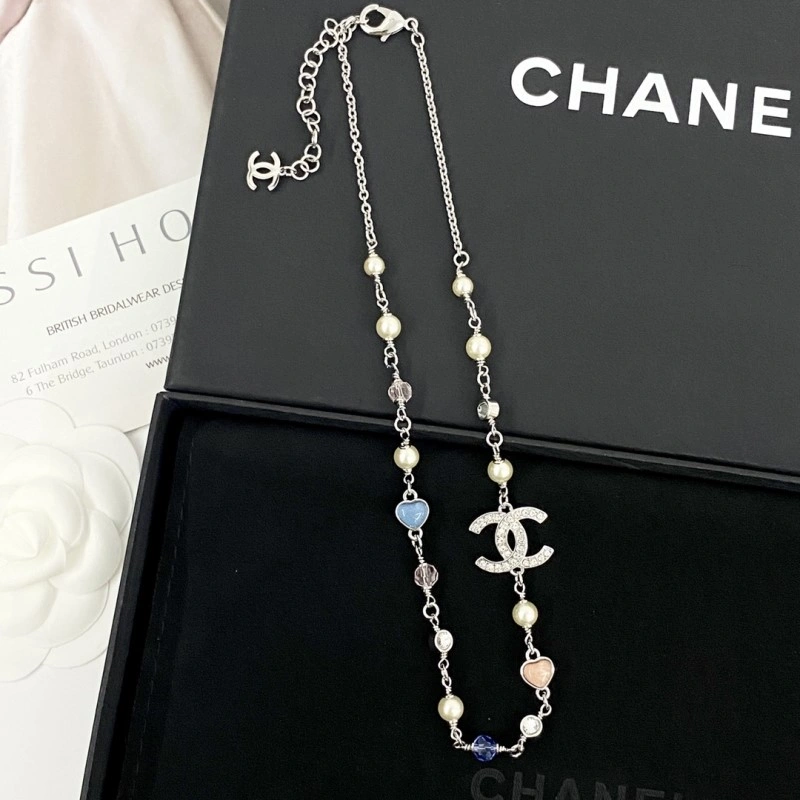 Bargain Chanel Necklaces