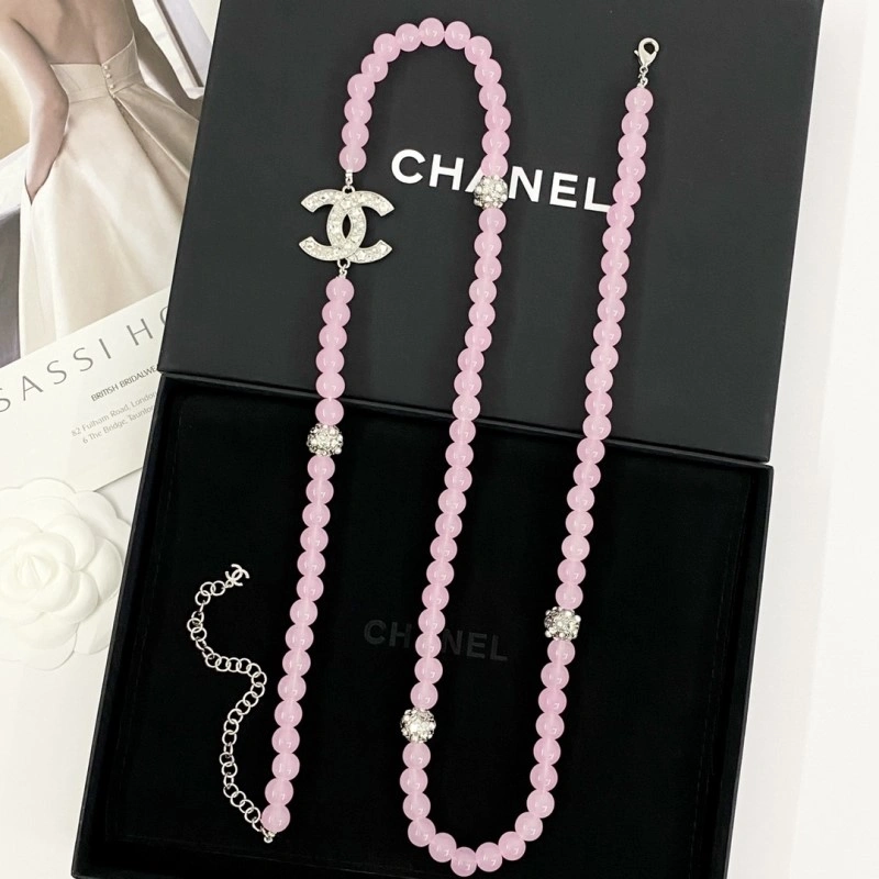 Top mirror Chanel Necklaces