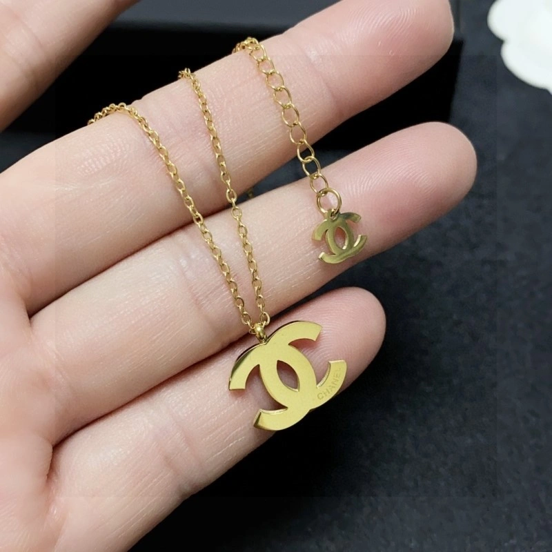 Bargain Chanel Necklaces