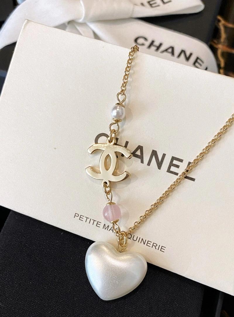 Original Chanel Necklaces