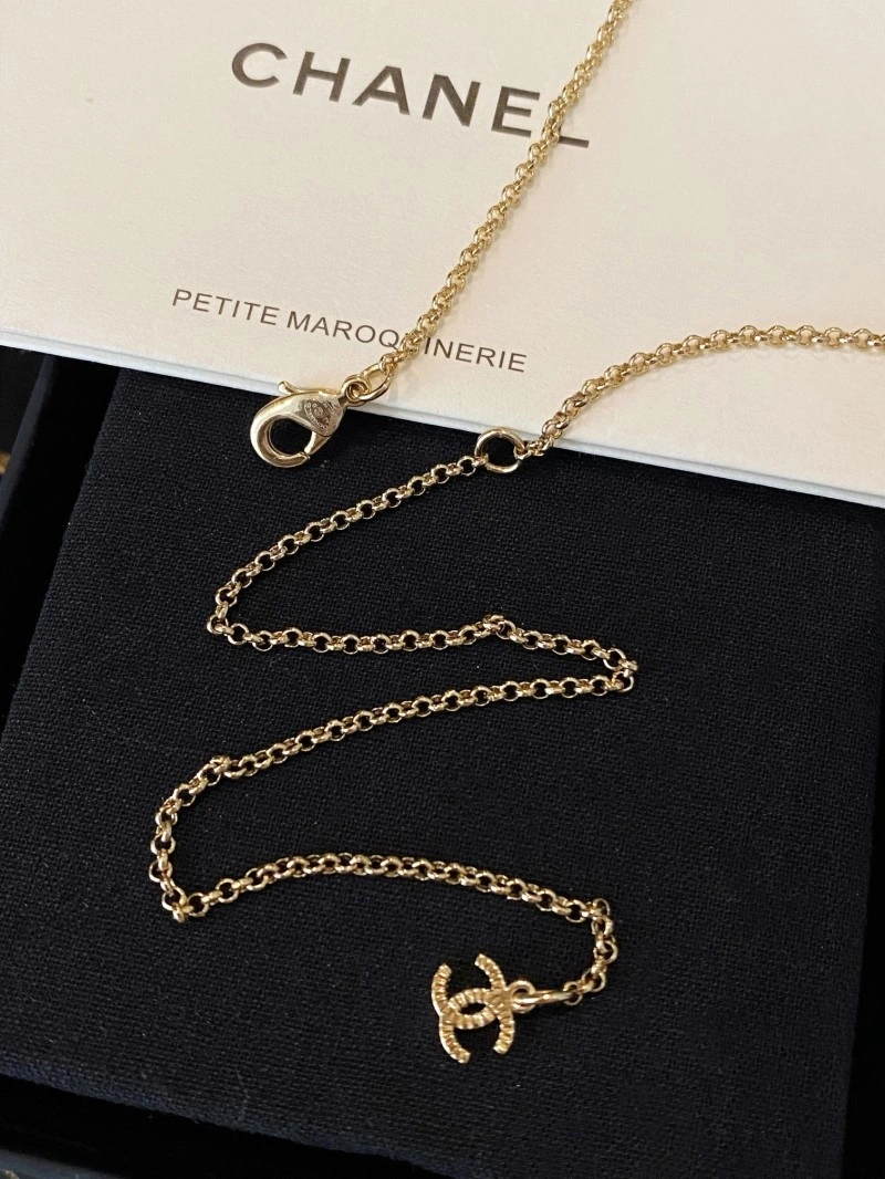 Original Chanel Necklaces