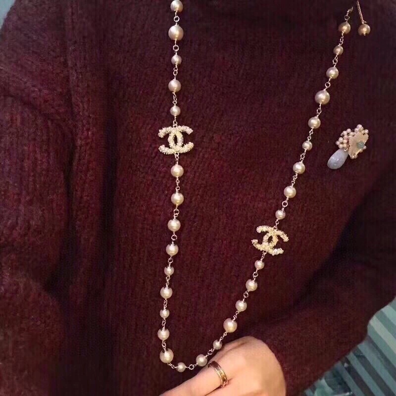Cut-rate Chanel Necklaces