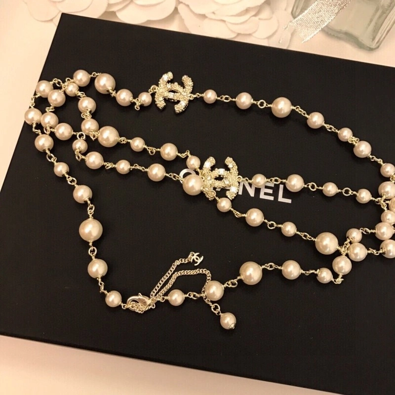 Cut-rate Chanel Necklaces