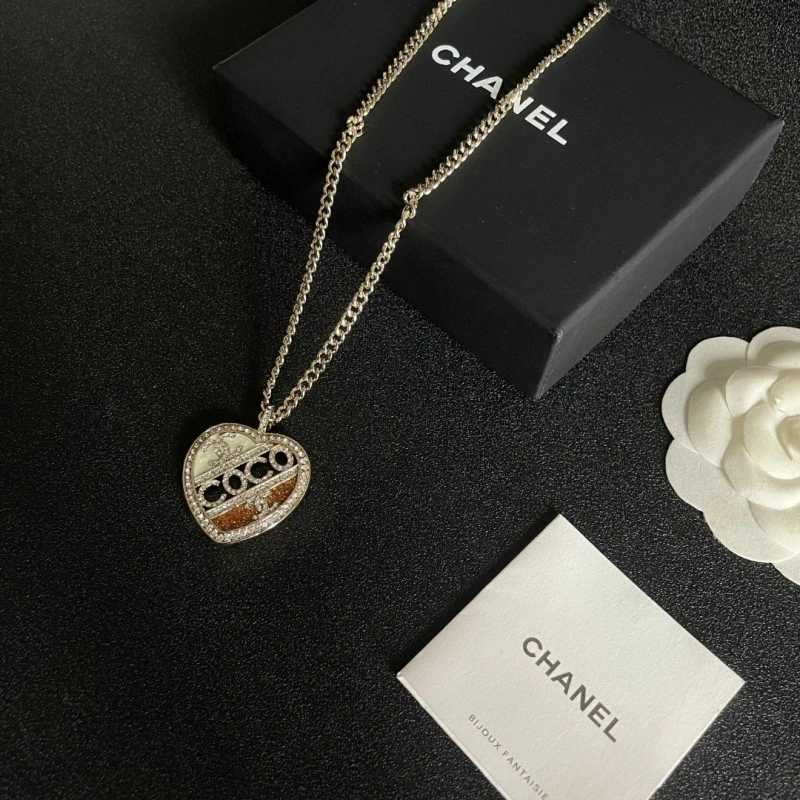 1:1 copy Chanel Necklaces