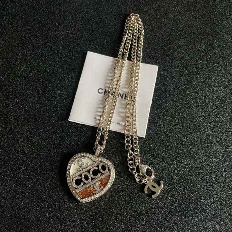 1:1 copy Chanel Necklaces