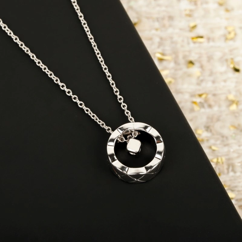 Low-cost Chanel Necklaces