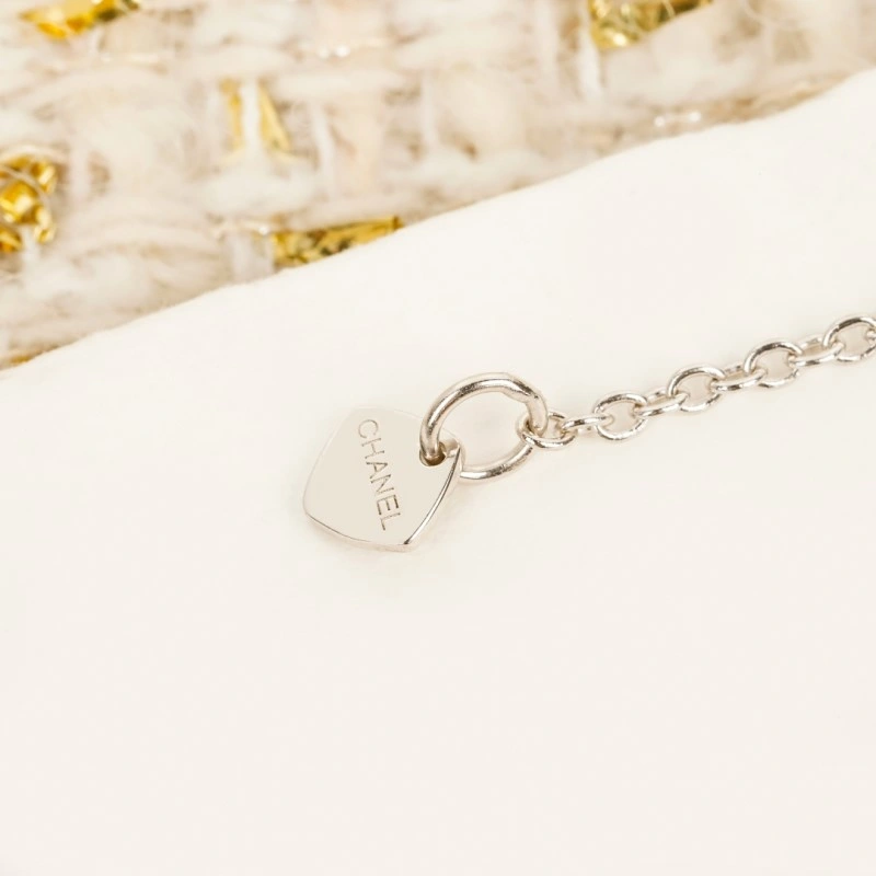 Low-cost Chanel Necklaces