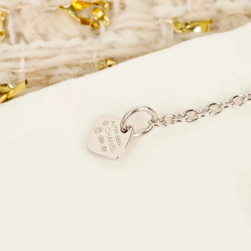 Low-cost Chanel Necklaces