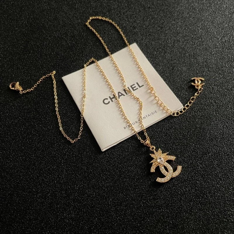 Low-cost Chanel Necklaces