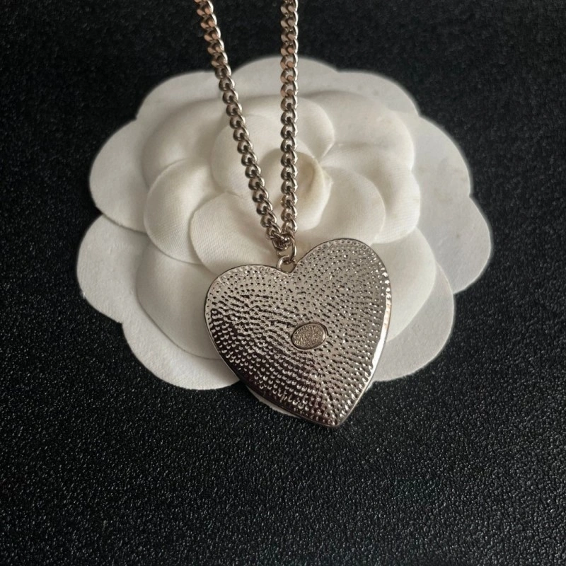 Perfect replica Chanel Necklaces