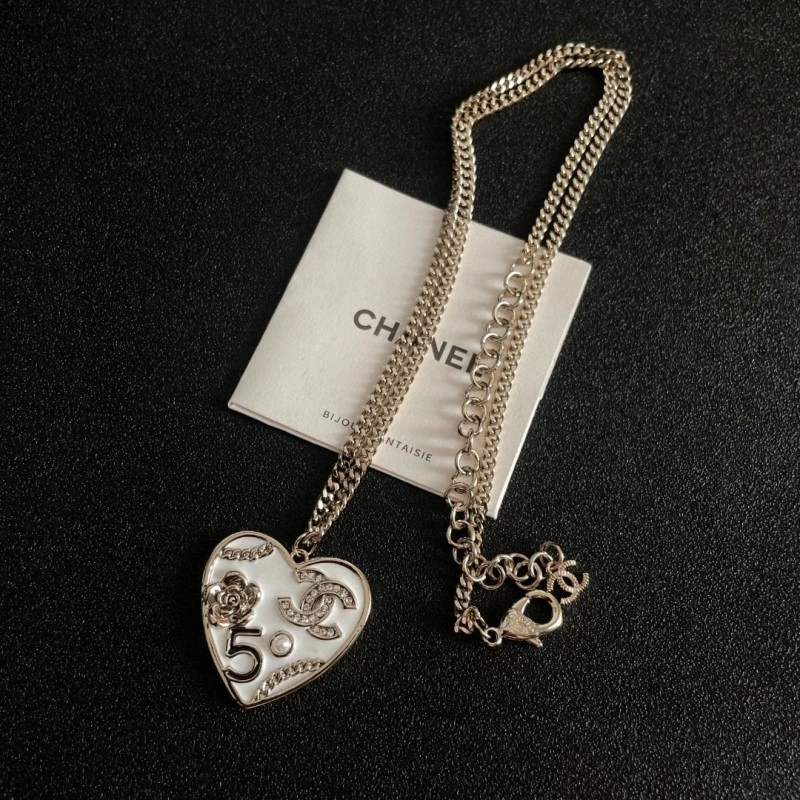 Perfect replica Chanel Necklaces