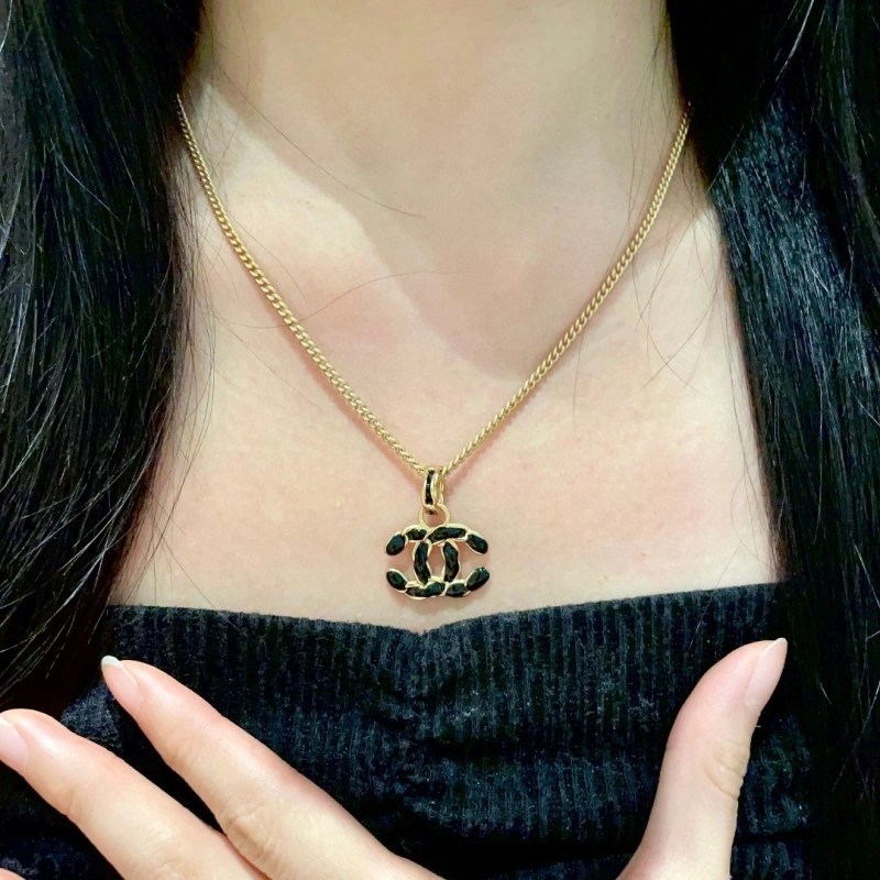 Low-cost Chanel Necklaces
