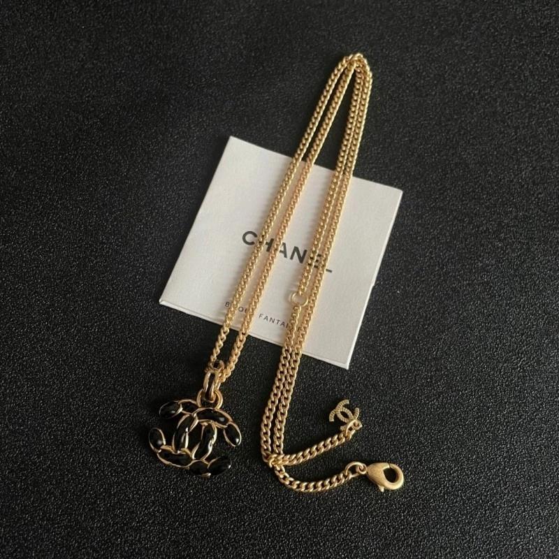 Low-cost Chanel Necklaces
