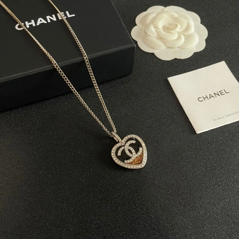 1:1 copy Chanel Necklaces