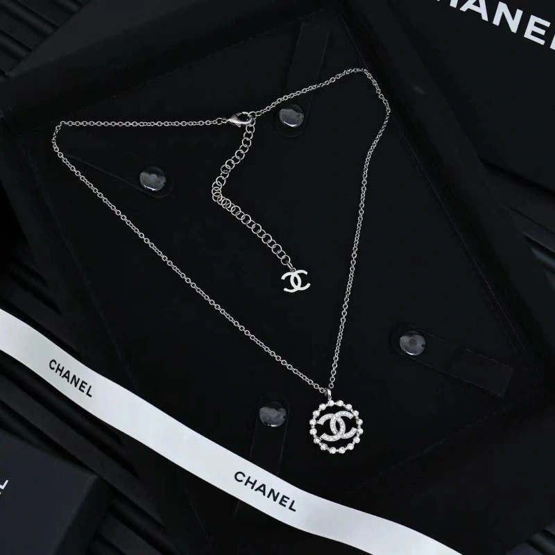 Brand-authenticated Chanel Necklaces