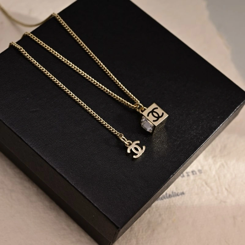 Exact replica Chanel Necklaces