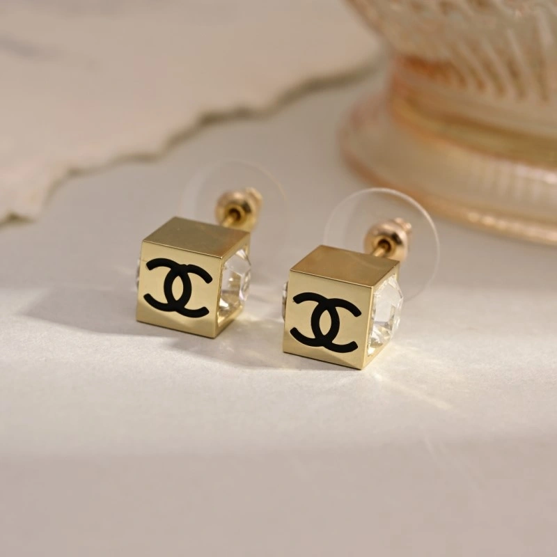 Exact replica Chanel Necklaces