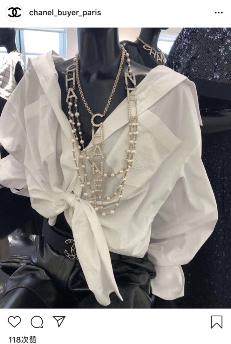 Cut-rate Chanel Necklaces